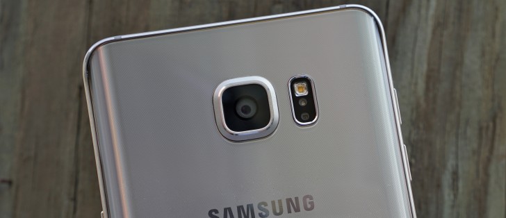 Samsung announces special Winter Edition Note5 with 128GB of storage - GSMArena.com news