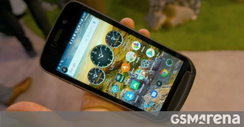 Land Rover Explore hands-on: Modular rugged phone with extra battery ...