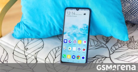 Huawei P Smart (2019) arrives in Japan as Huawei nova lite 3 - GSMArena ...