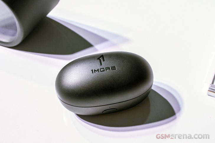 nubia Alpha, nubia Pods hands-on review - GSMArena.com news