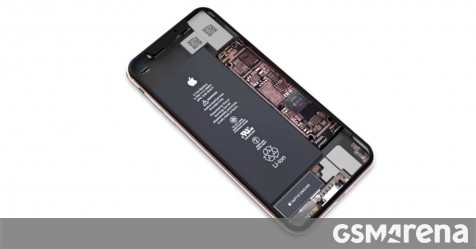 Here's the redesigned logic board of the Apple iPhone XI - GSMArena.com ...