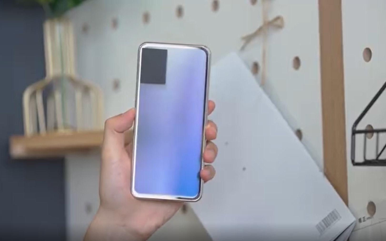 vivo demons the color-changing phone panel – Droid News