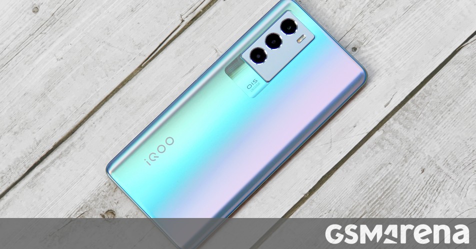 iQOO 9 SE in for review - GSMArena.com news