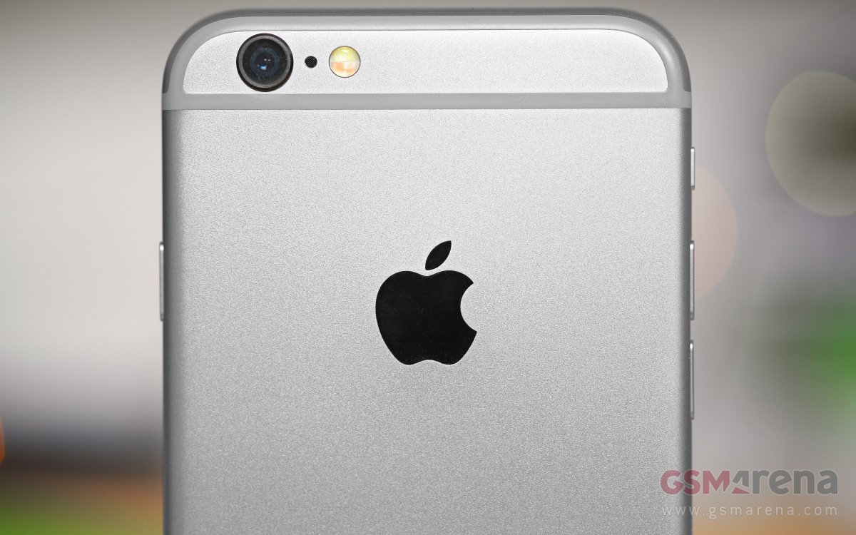 iPhone 5s and iPhone 6 are receiving a new iOS update - GSMArena.com news