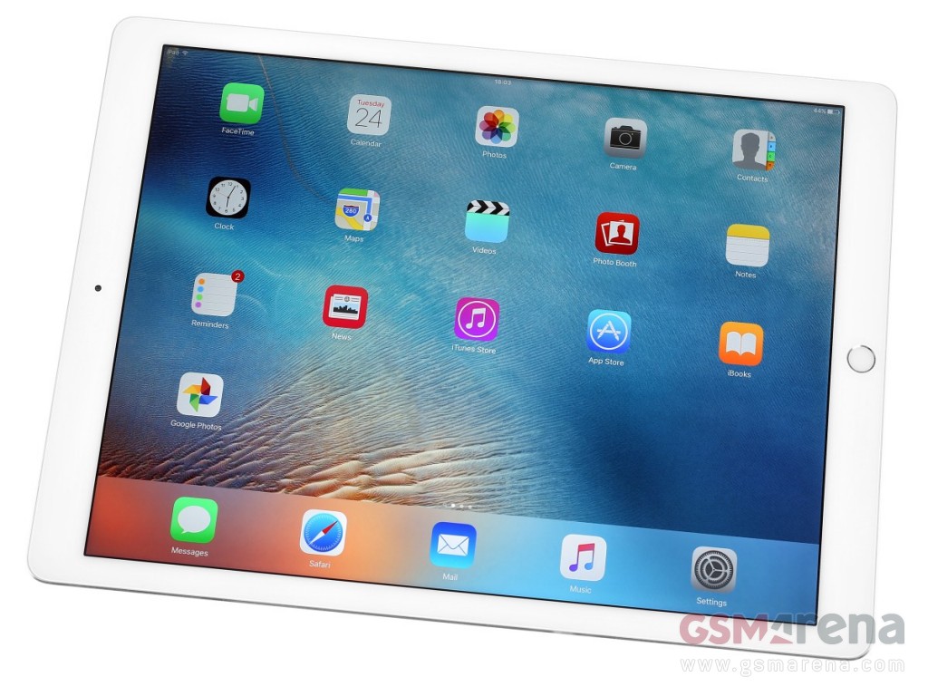 Apple iPad Pro 12.9 (2015) pictures, official photos