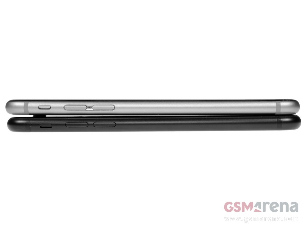 Apple iPhone 7 pictures, official photos