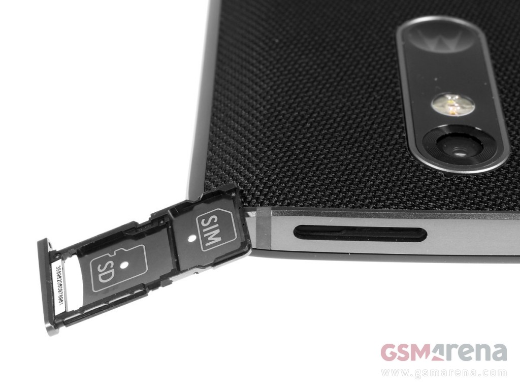 Motorola Moto X Force pictures, official photos
