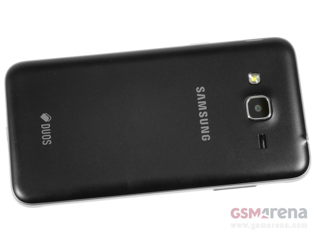 Samsung Galaxy J3 (2016) pictures, official photos