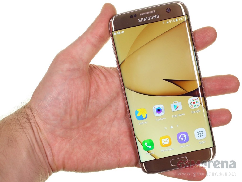 Samsung Galaxy S7 edge pictures, official photos