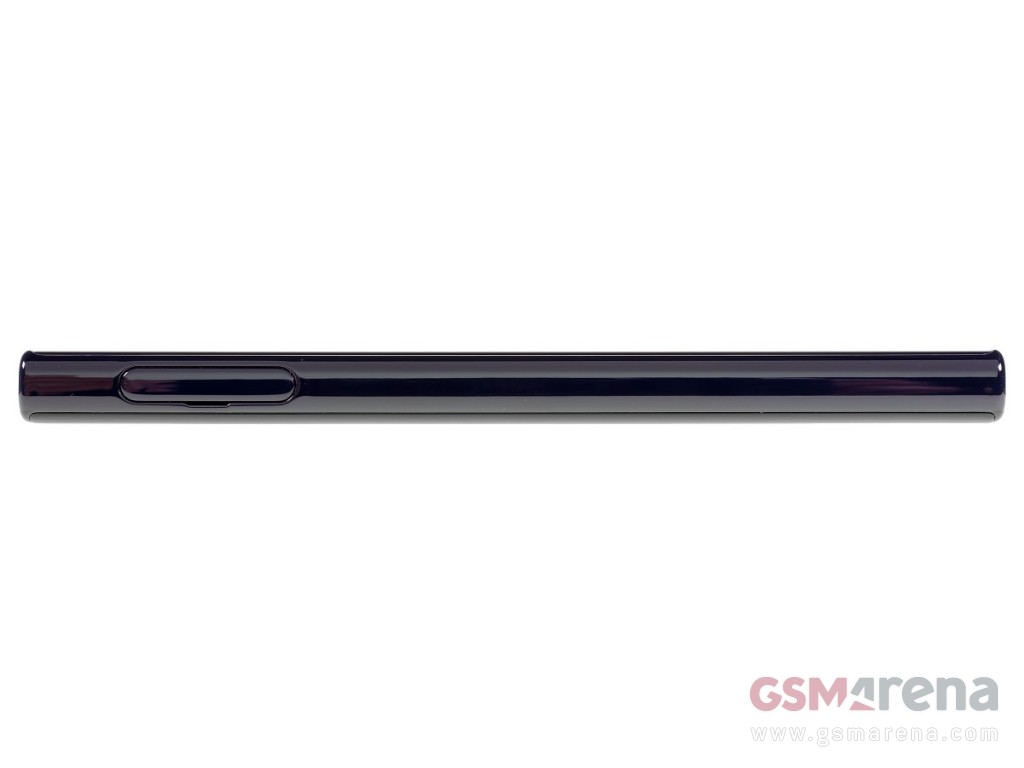 Sony Xperia X Compact pictures, official photos