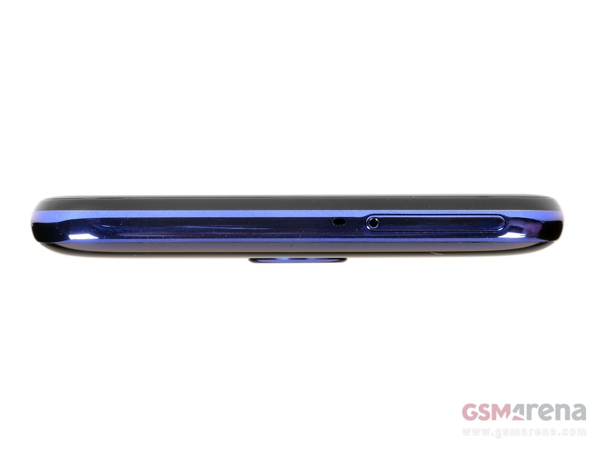 HTC U11 Life pictures, official photos