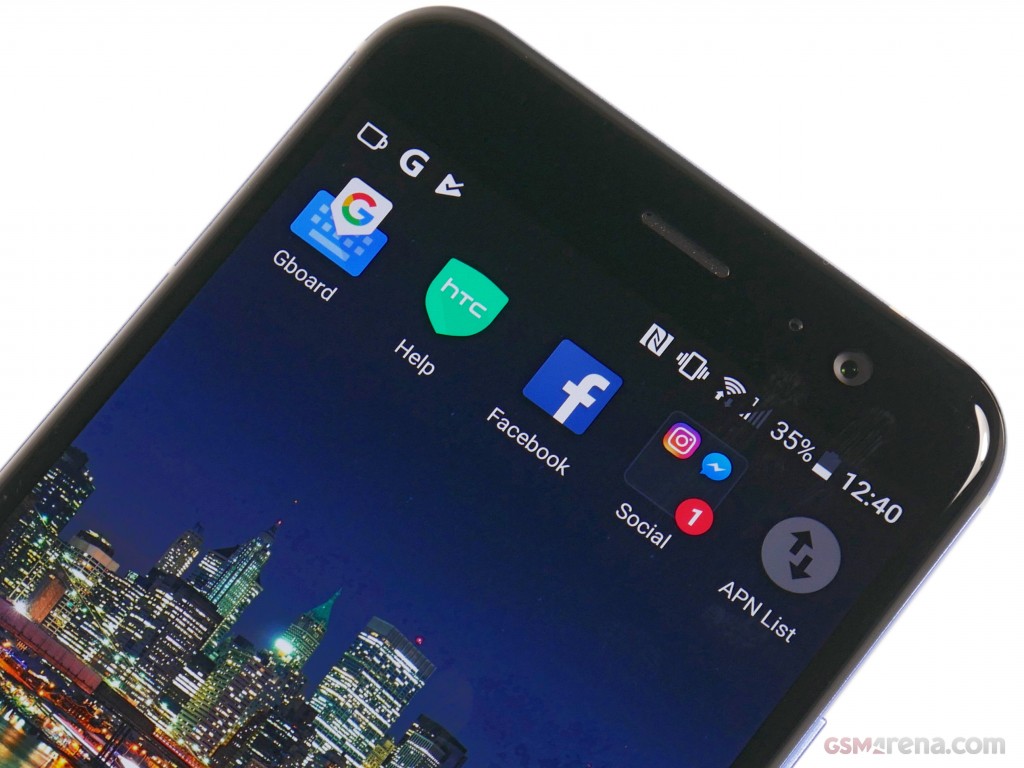 HTC U11 pictures, official photos