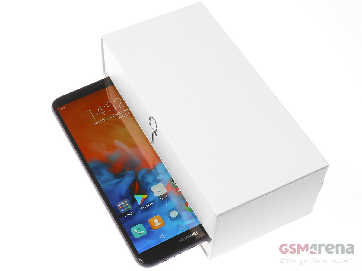 Huawei Mate 10 Lite pictures, official photos