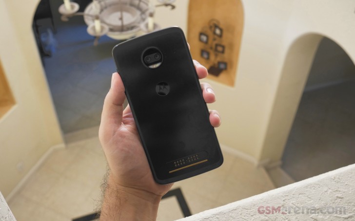 Motorola Moto Z2 Force pictures, official photos