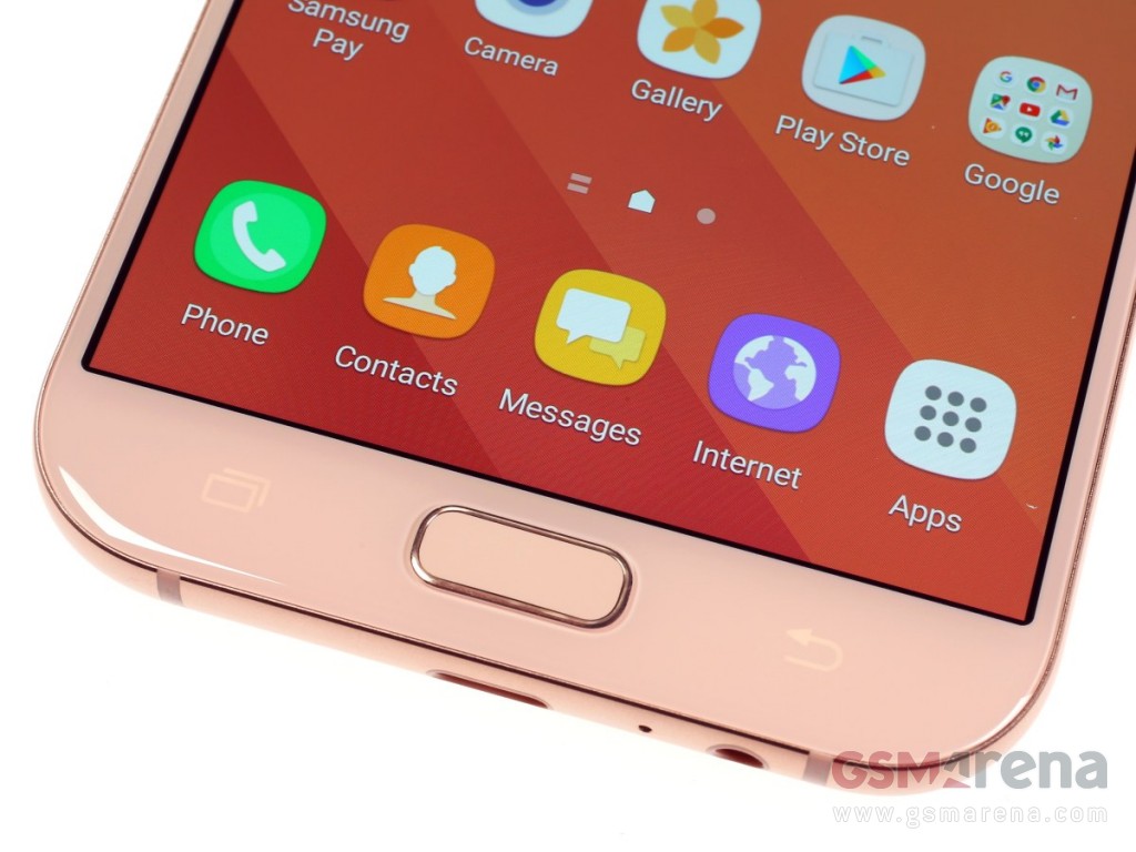 Samsung Galaxy A7 (2017) pictures, official photos