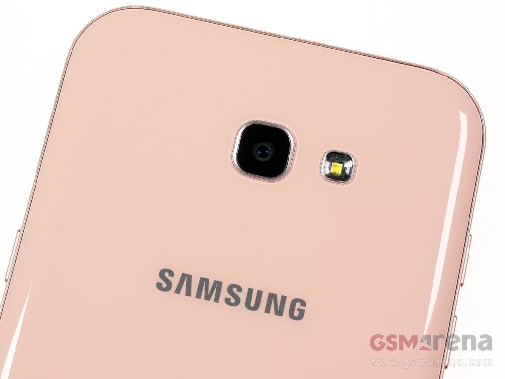 Samsung Galaxy A7 (2017) pictures, official photos