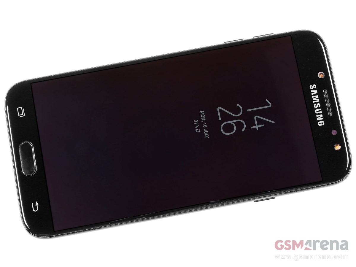 Samsung Galaxy J7 (2017) pictures, official photos