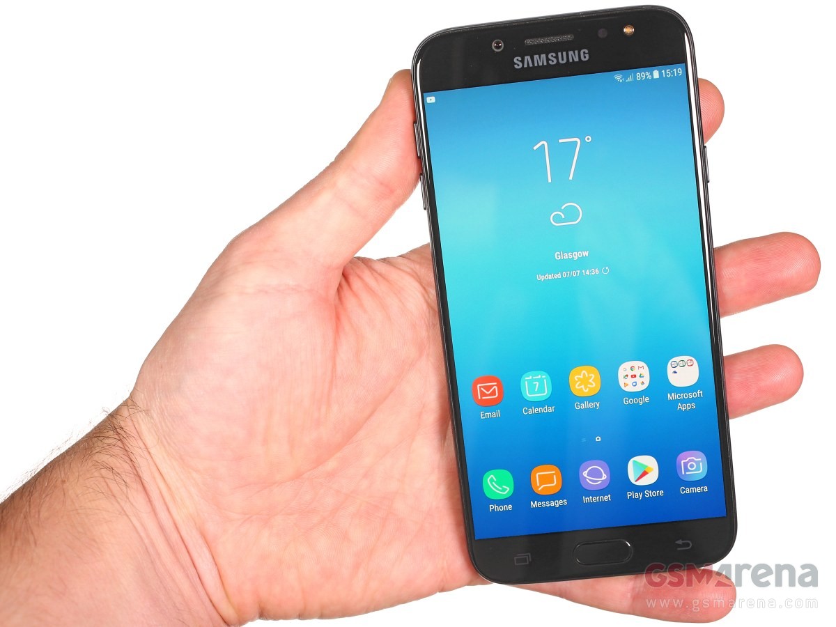 Samsung Galaxy J7 (2017) pictures, official photos