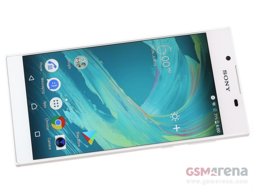Sony Xperia L1 pictures, official photos