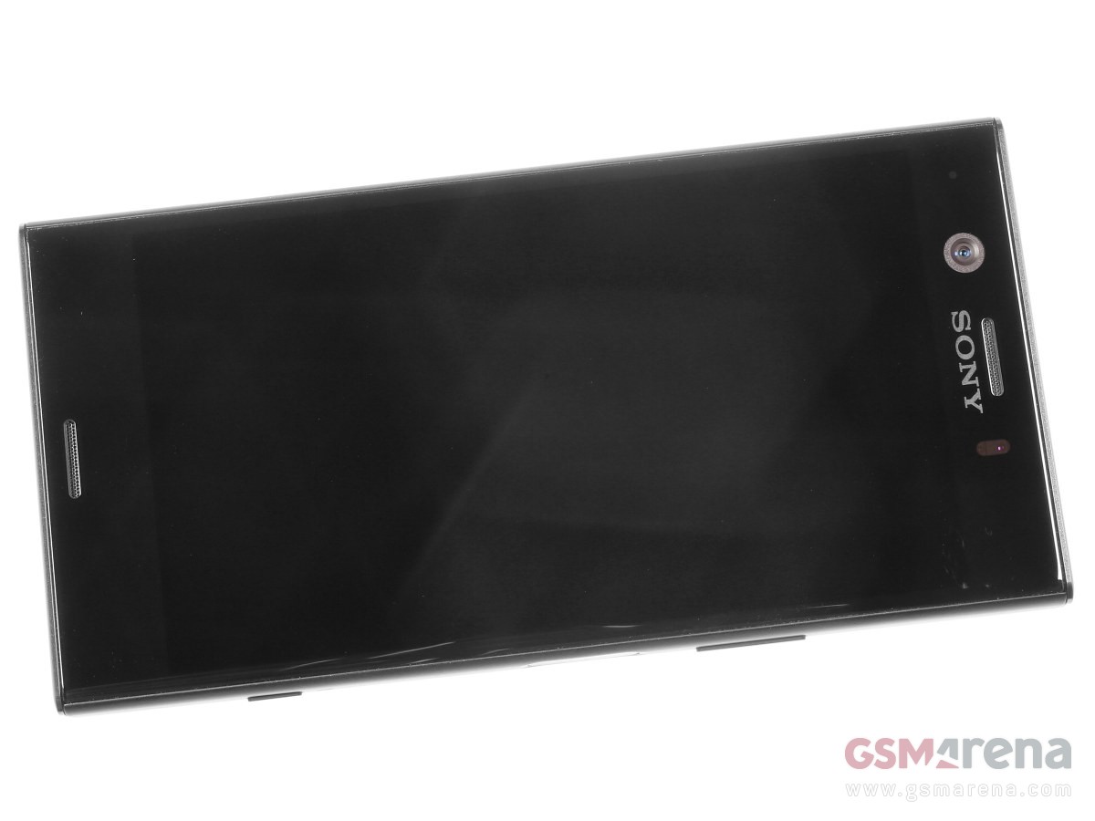 Sony Xperia XZ1 Compact pictures, official photos