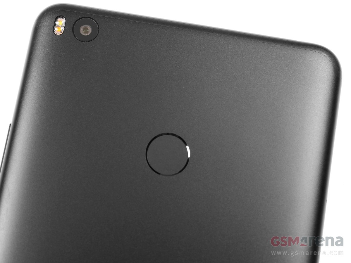Xiaomi Mi Max 2 pictures, official photos