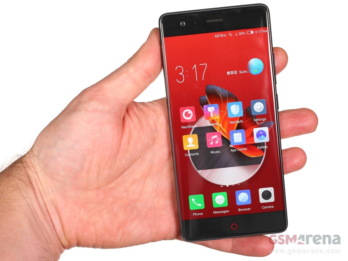 ZTE nubia Z17 pictures, official photos