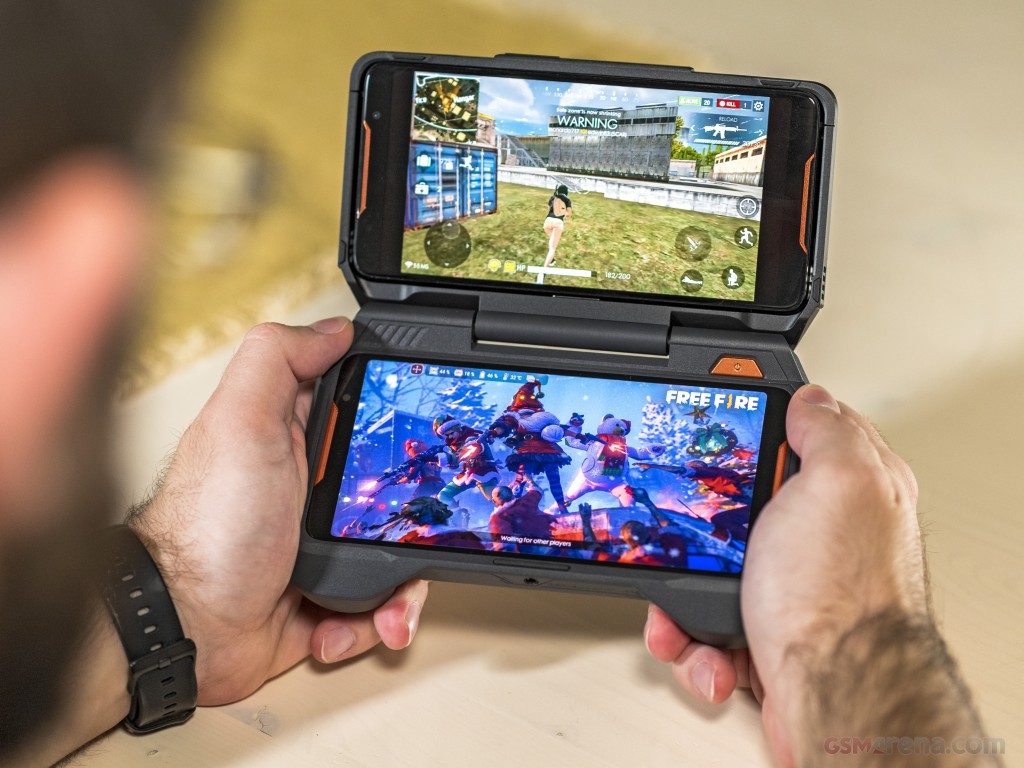 Asus ROG Phone ZS600KL pictures, official photos