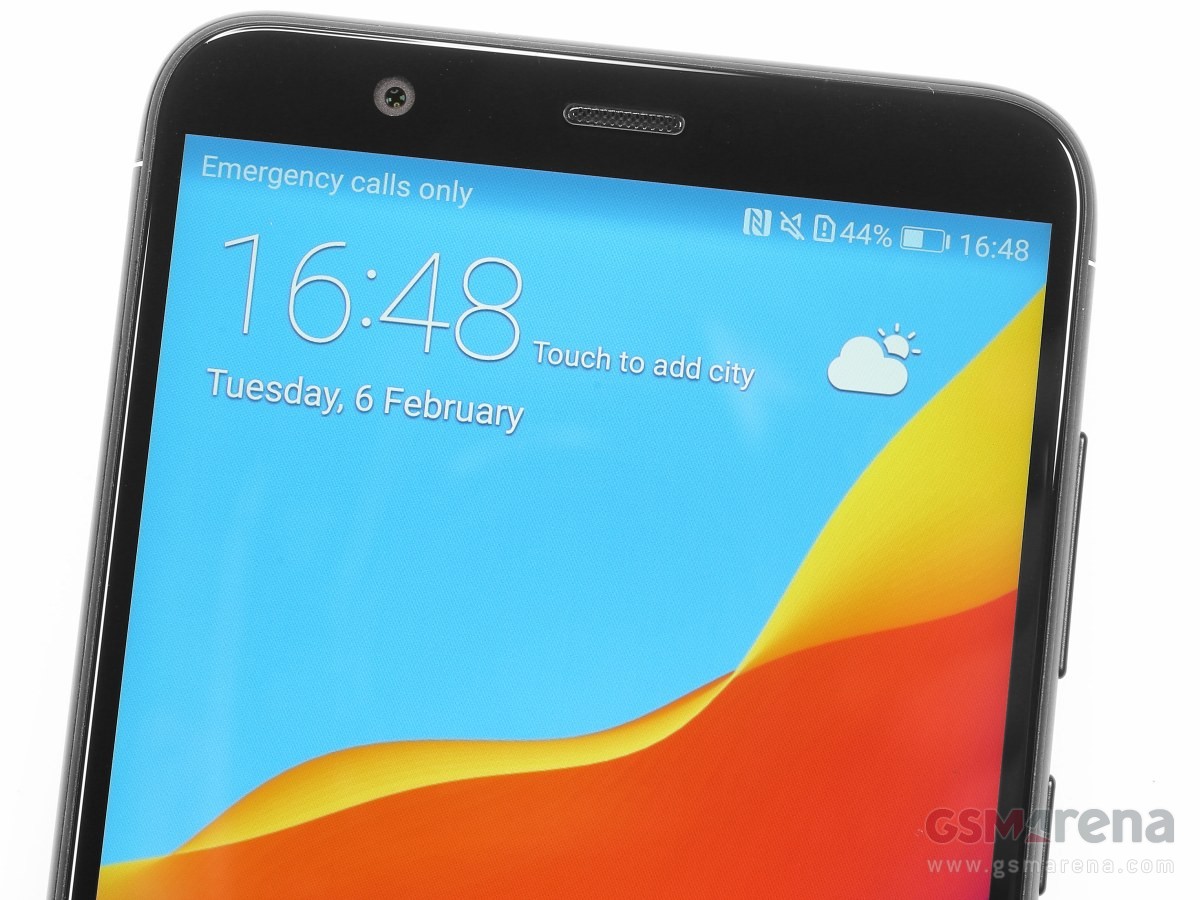 Huawei P smart pictures, official photos