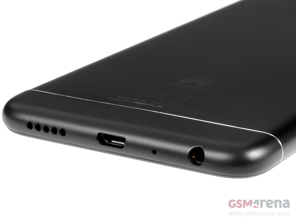 Huawei P smart pictures, official photos