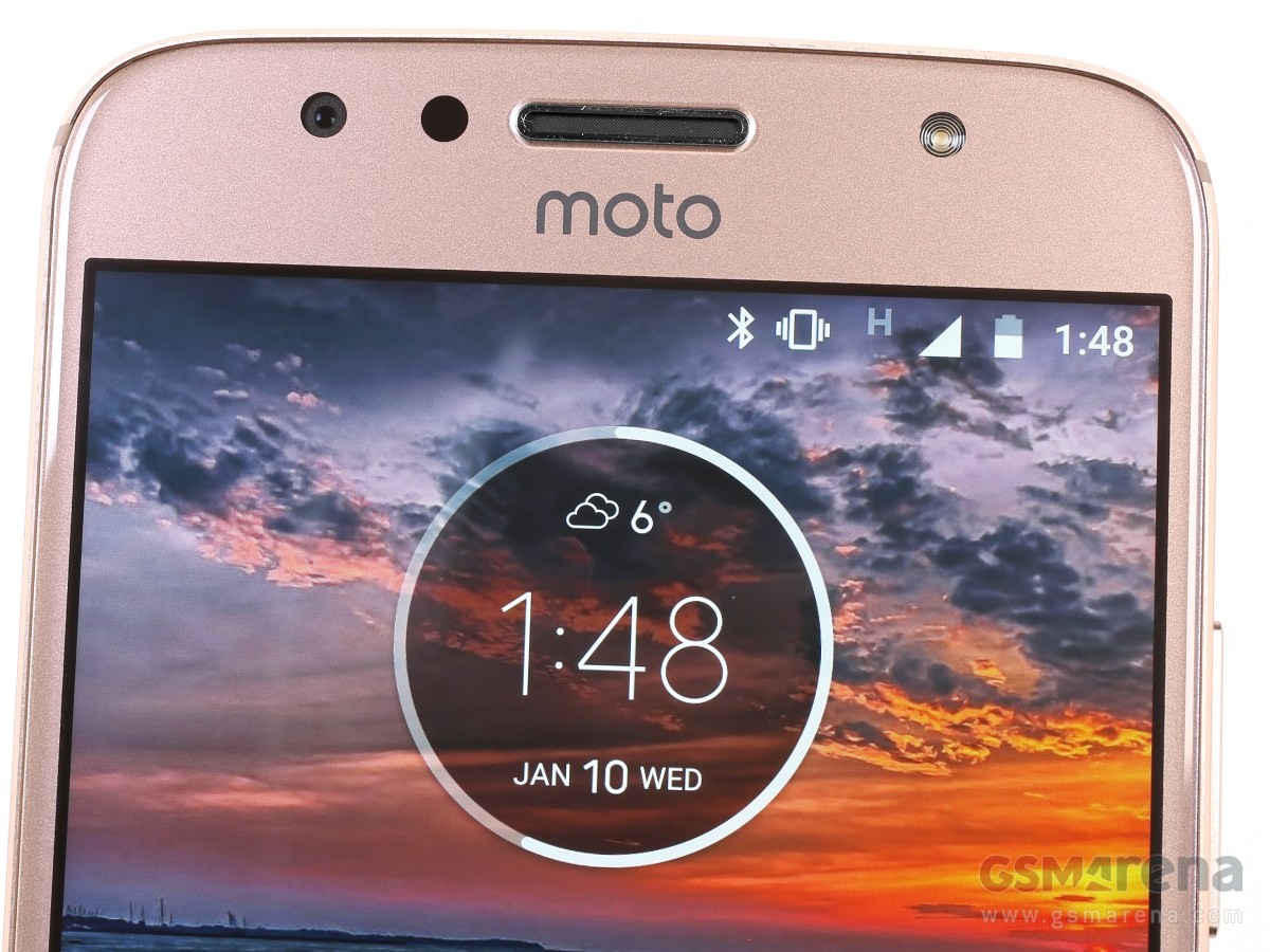 Motorola Moto G5S Plus pictures, official photos