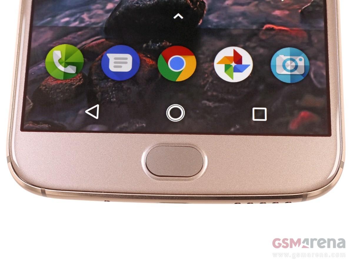 Motorola Moto G5S Plus pictures, official photos