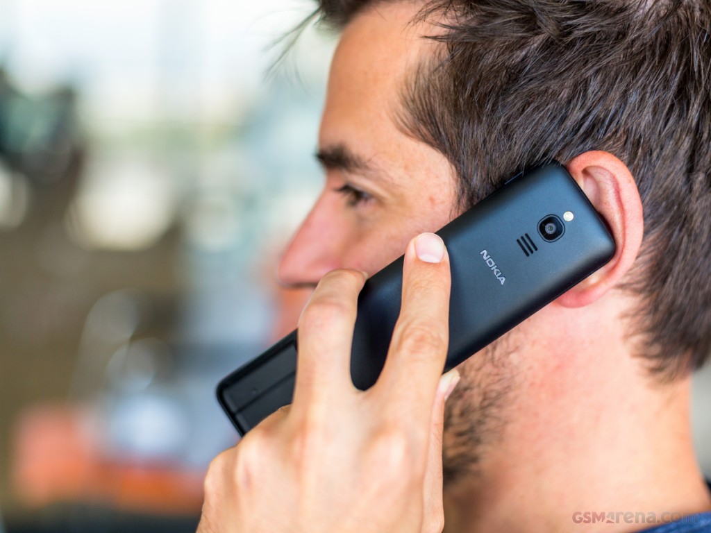 Nokia 8110 4G pictures, official photos