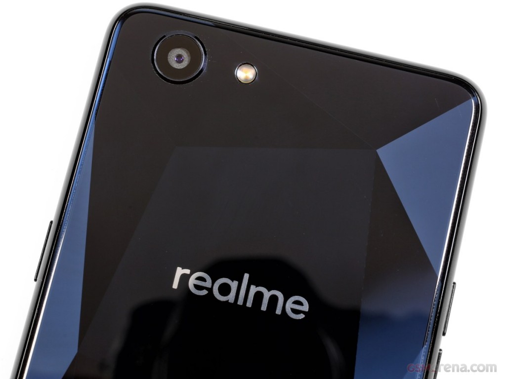 Realme 1 pictures, official photos