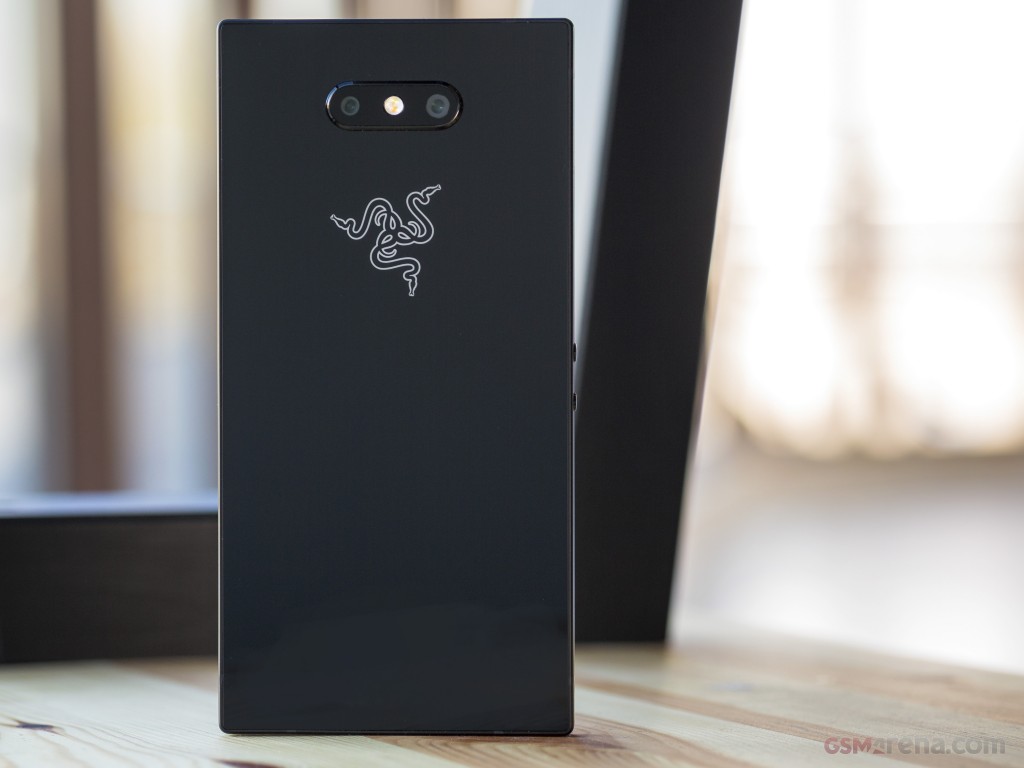 Razer Phone 2 pictures, official photos