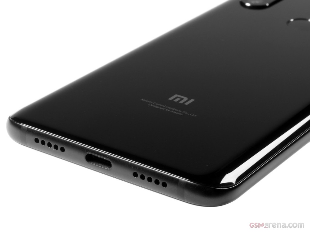 Xiaomi Mi 8 pictures, official photos