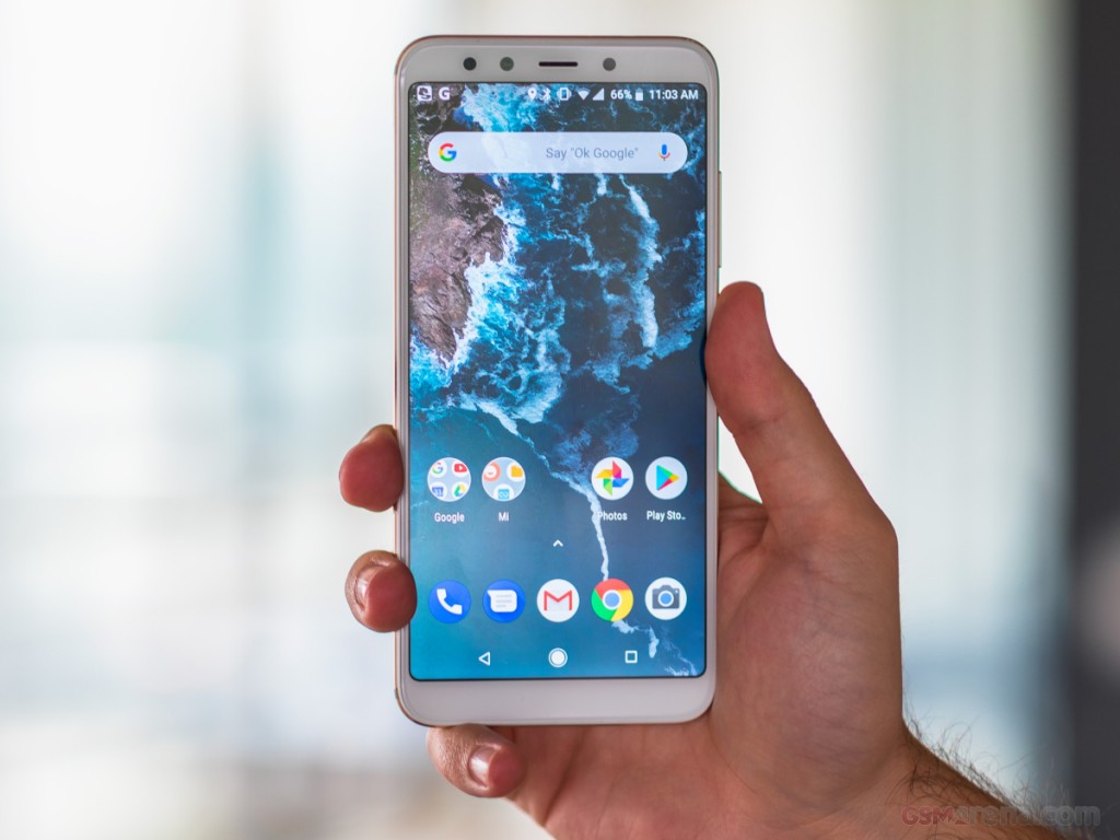 Xiaomi Mi A2 (Mi 6X) pictures, official photos