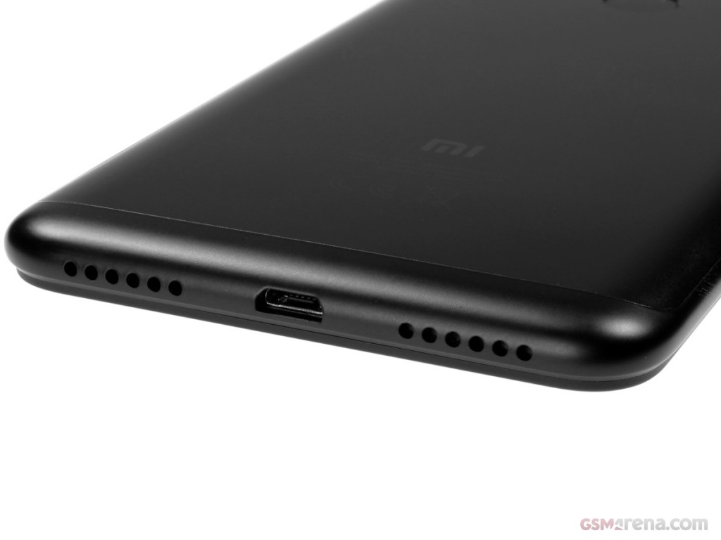 Xiaomi Redmi Note 6 Pro pictures, official photos