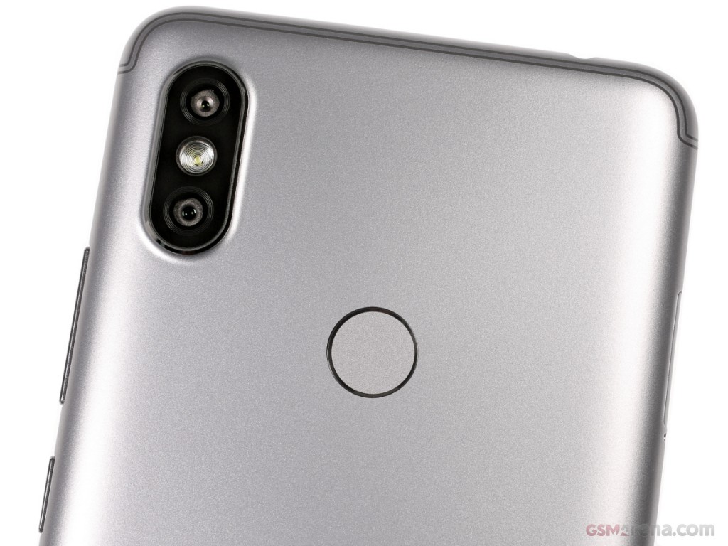 Xiaomi Redmi S2 (Redmi Y2) pictures, official photos