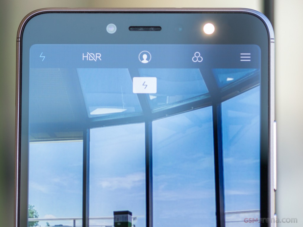 Xiaomi Redmi S2 (Redmi Y2) pictures, official photos