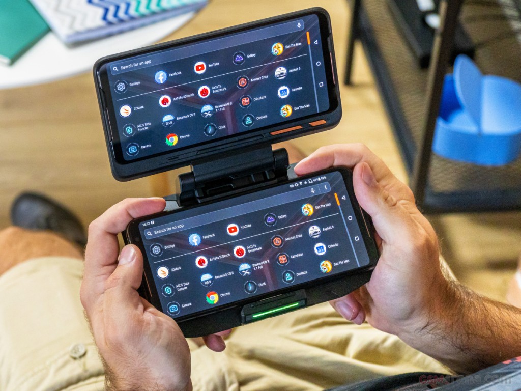 Asus ROG Phone II ZS660KL pictures, official photos
