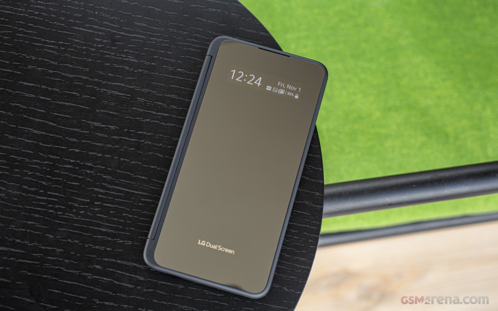 LG G8X ThinQ pictures, official photos
