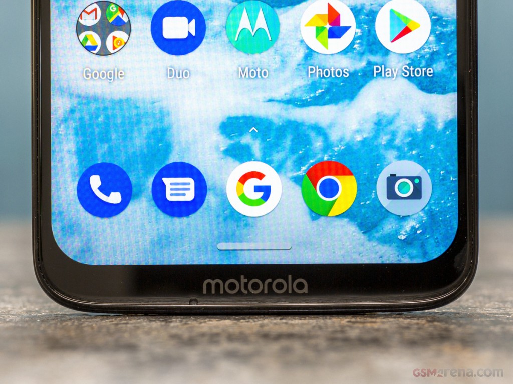 Motorola Moto G7 Plus pictures, official photos