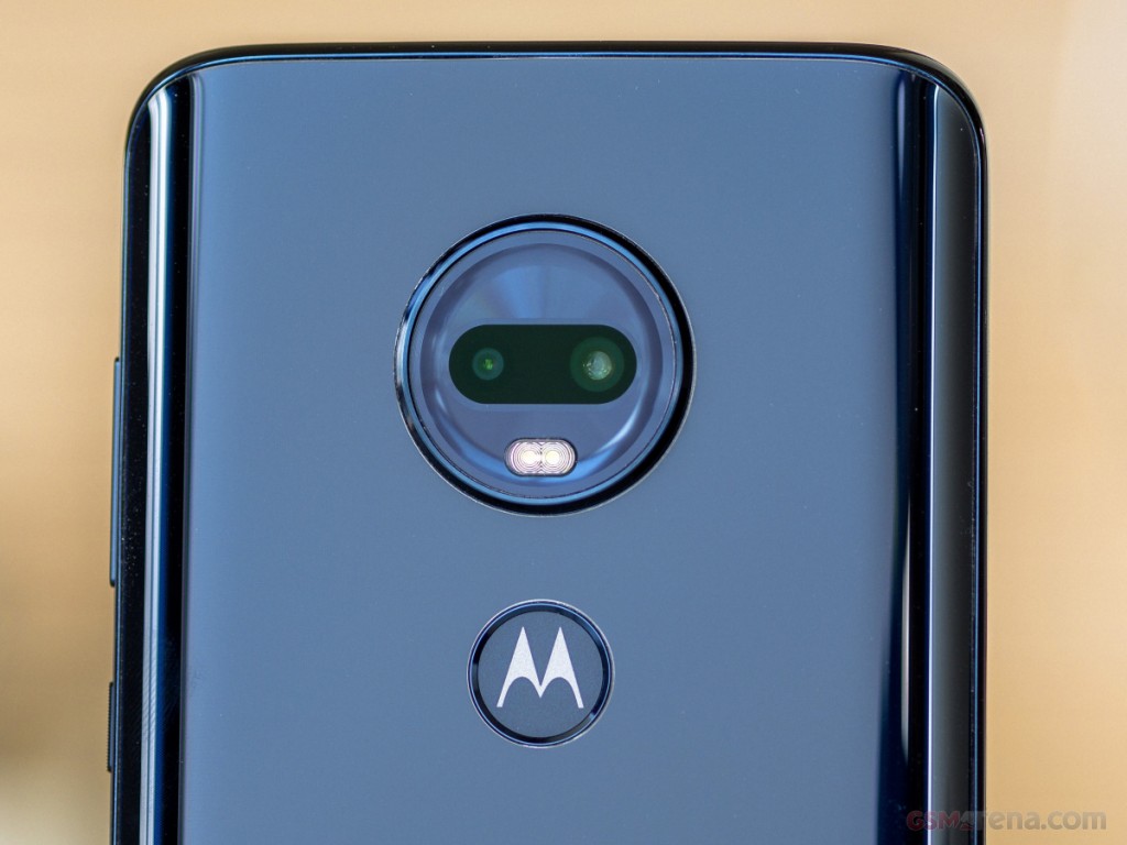 Motorola Moto G7 Plus pictures, official photos