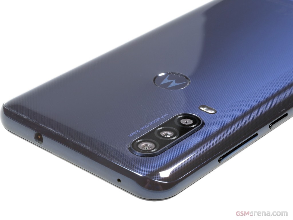 Motorola One Action pictures, official photos