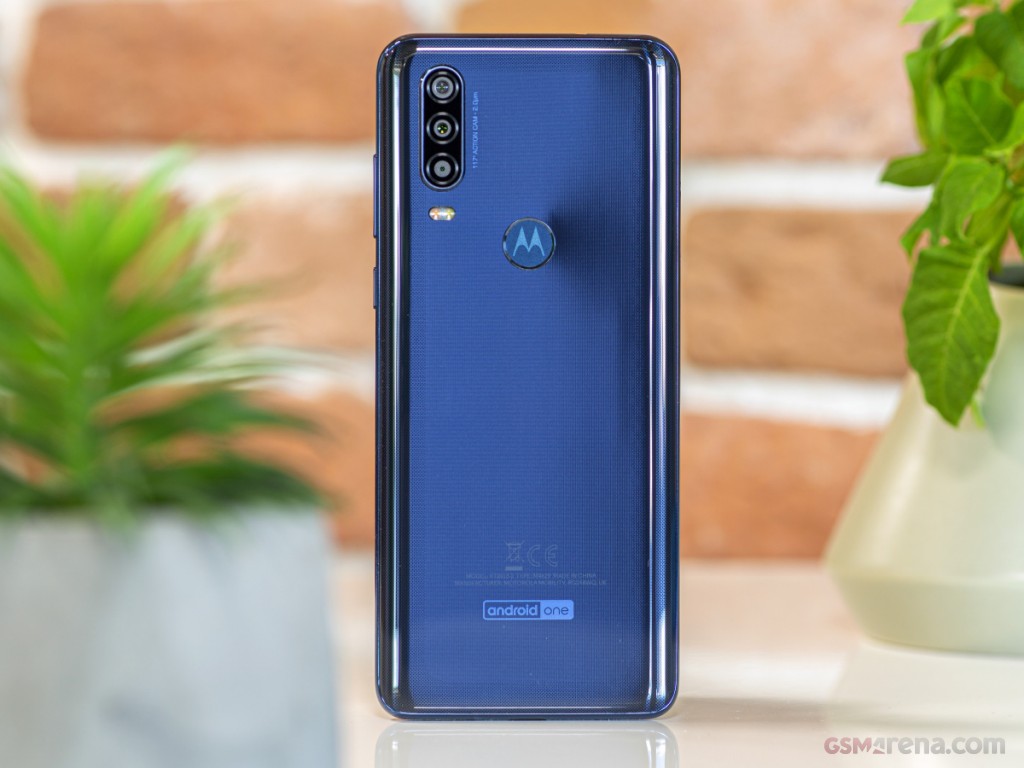 Motorola One Action pictures, official photos