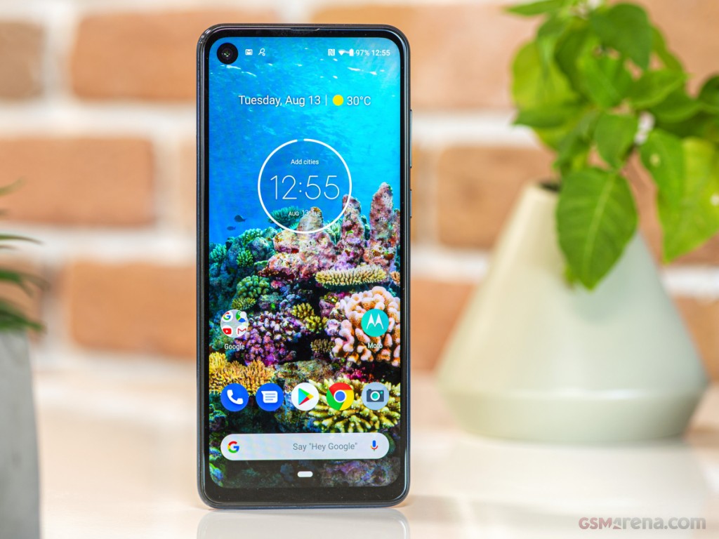 Motorola One Action pictures, official photos