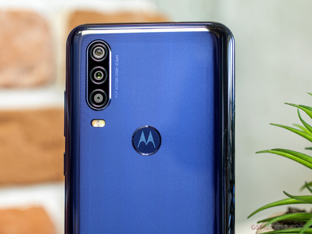 Motorola One Action pictures, official photos