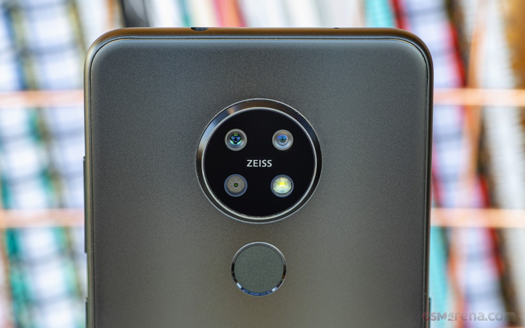 Nokia 7.2 pictures, official photos