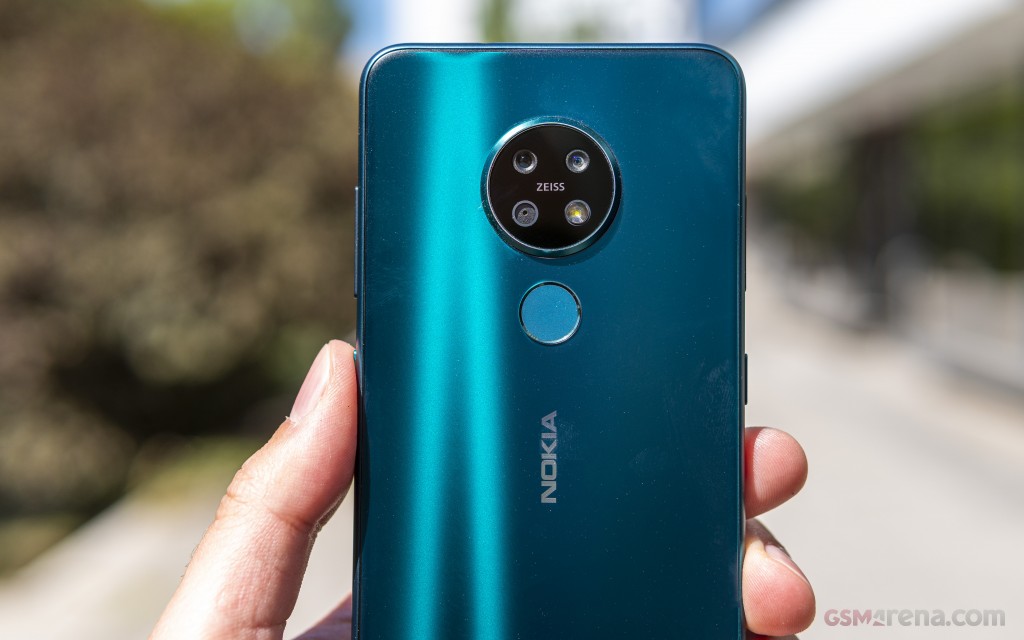 Nokia 7.2 pictures, official photos