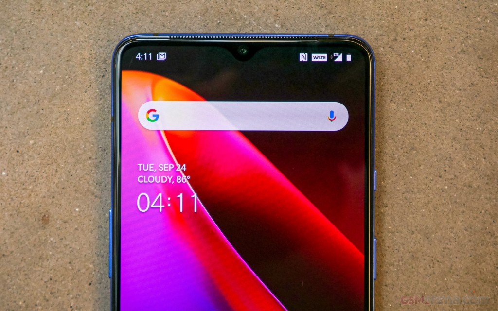 OnePlus 7T pictures, official photos